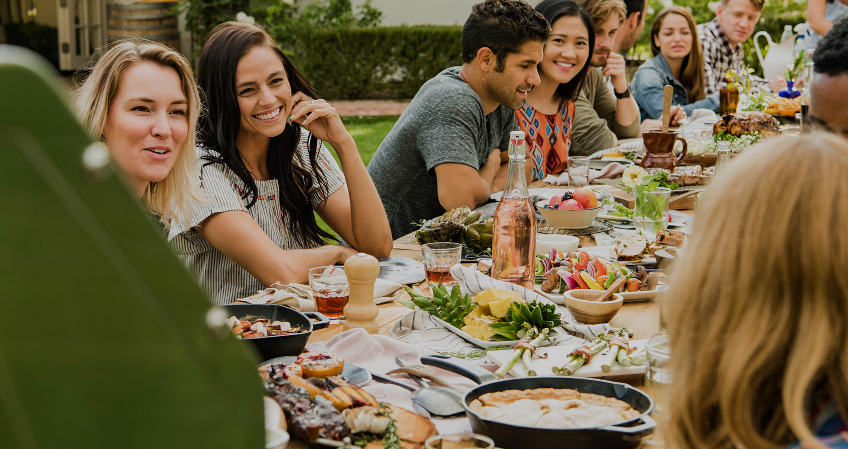 Grilling for 10: Chicken Breast, Bratwurst, Corn & Asparagus | Nexgrill